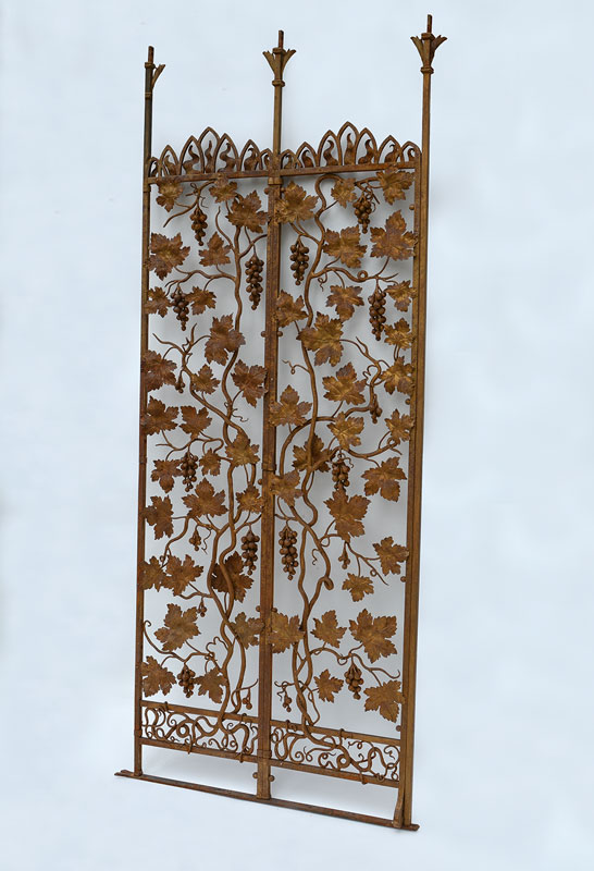 06231 Wrought Iron Ornamental Screen - Barbara Israel Garden Antiques