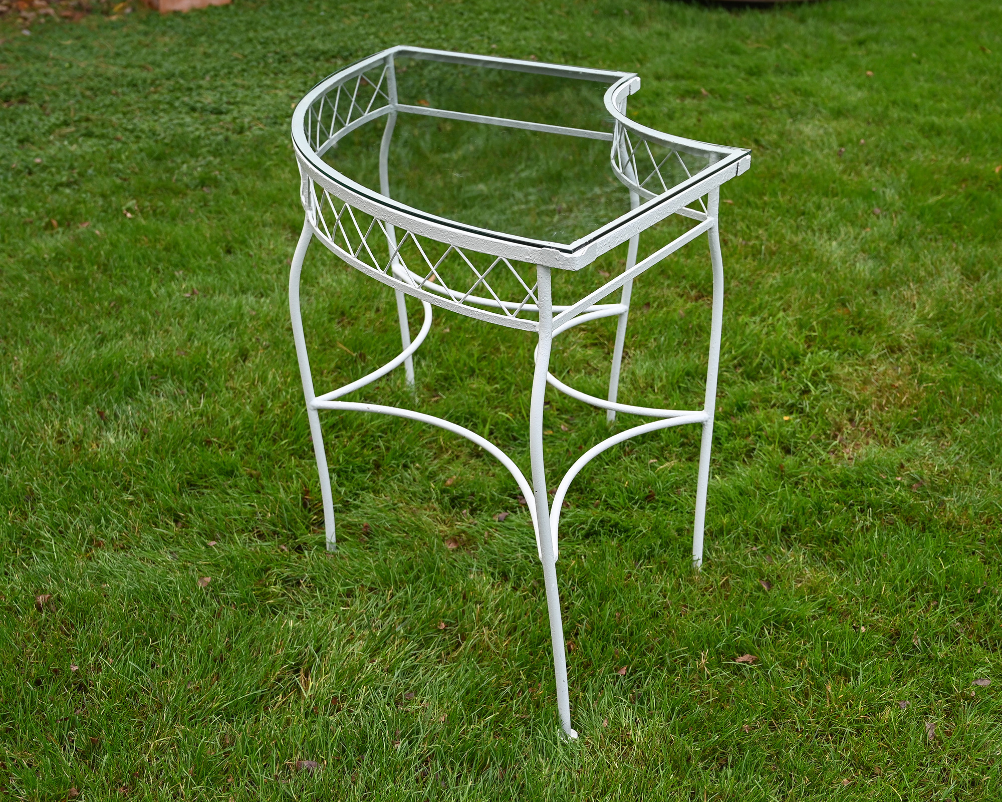 06140 Quarter Circular Wrought Iron Tables - Barbara Israel Garden Antiques